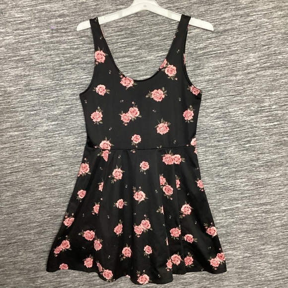 Divided | Dresses | 75 Divided Womens Black Sleeveless Full Skirt Mini ...